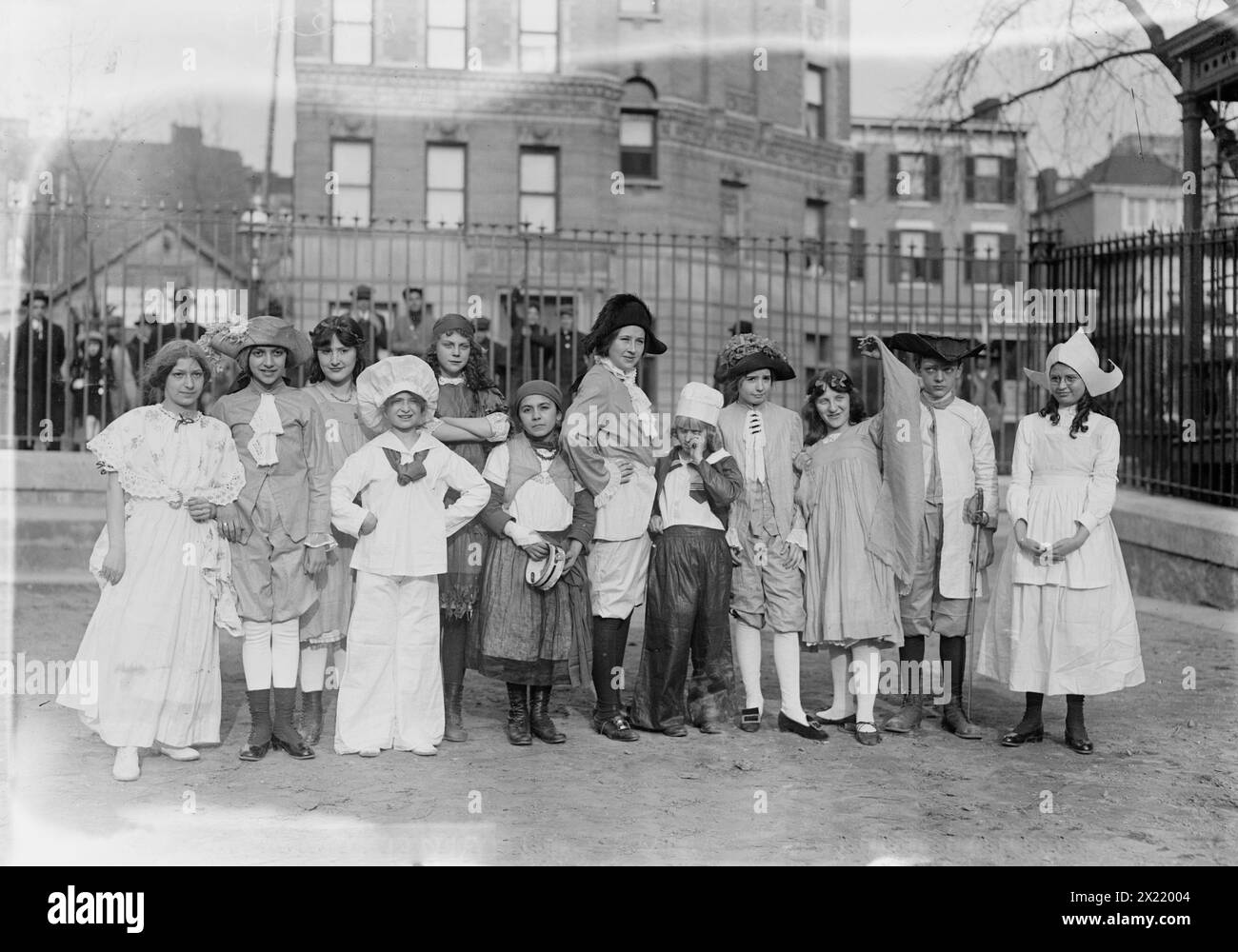 Colonial Costumes -- Gaynor Park, 1913. Shows the children's pageant at ...