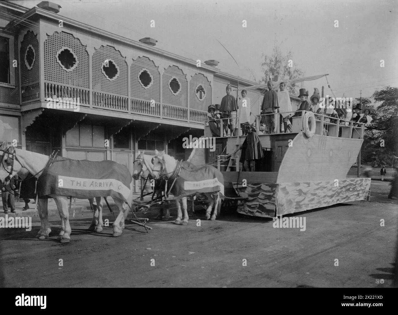 Float representing arrival of first missionary boat "Thaddeus", Floral ...