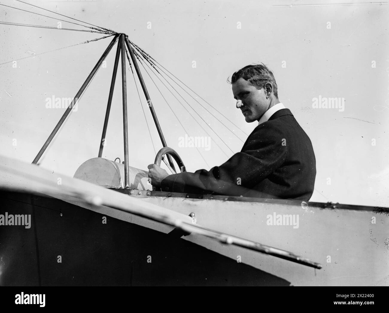 George johnson pilot hi-res stock photography and images - Alamy