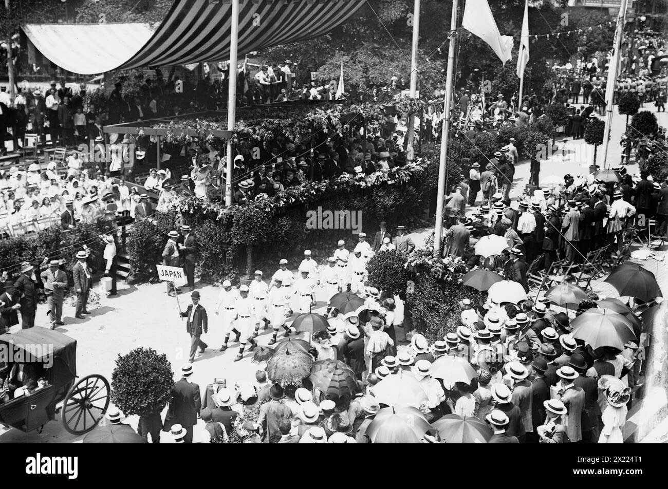 Japan ball Black and White Stock Photos & Images - Alamy