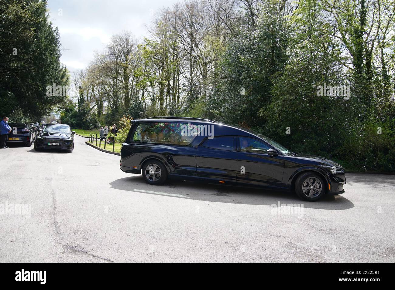 The coffin of former Labour MP Doug Hoyle, father of Commons Speaker ...