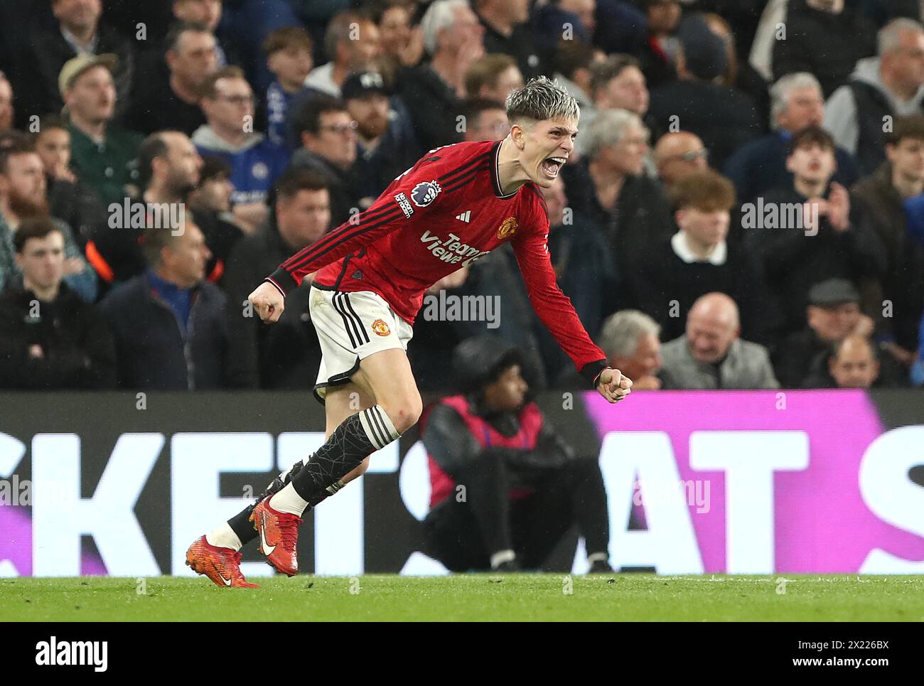 Alejandro garnacho celebration hi-res stock photography and images - Alamy