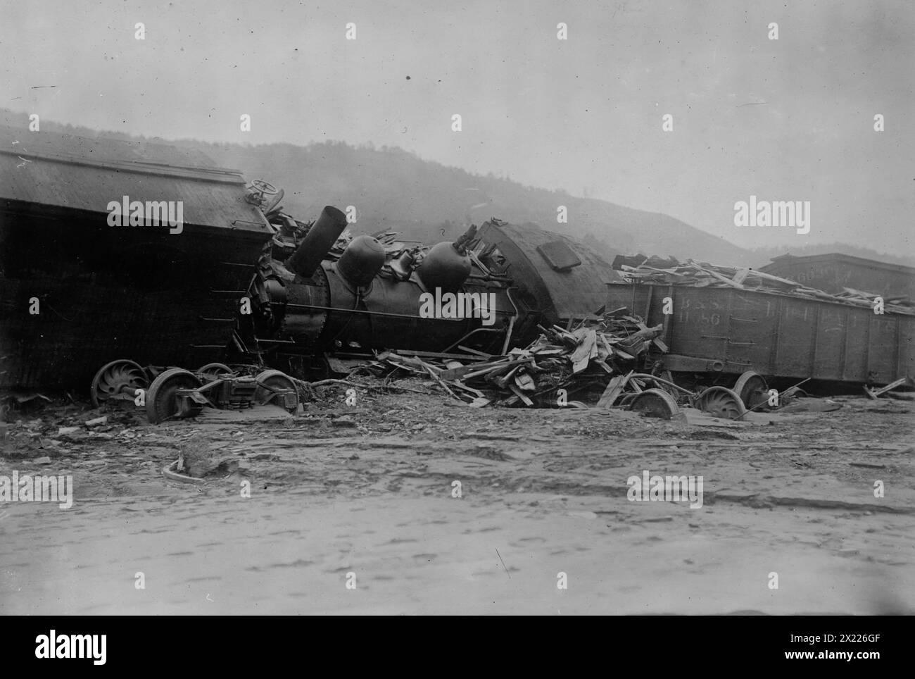 Bayless dam hi-res stock photography and images - Alamy