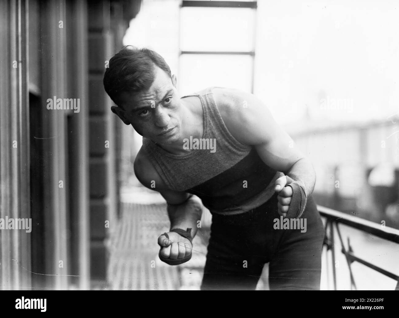 Leach Cross, between c1910 and c1915. Shows American lightweight boxer ...