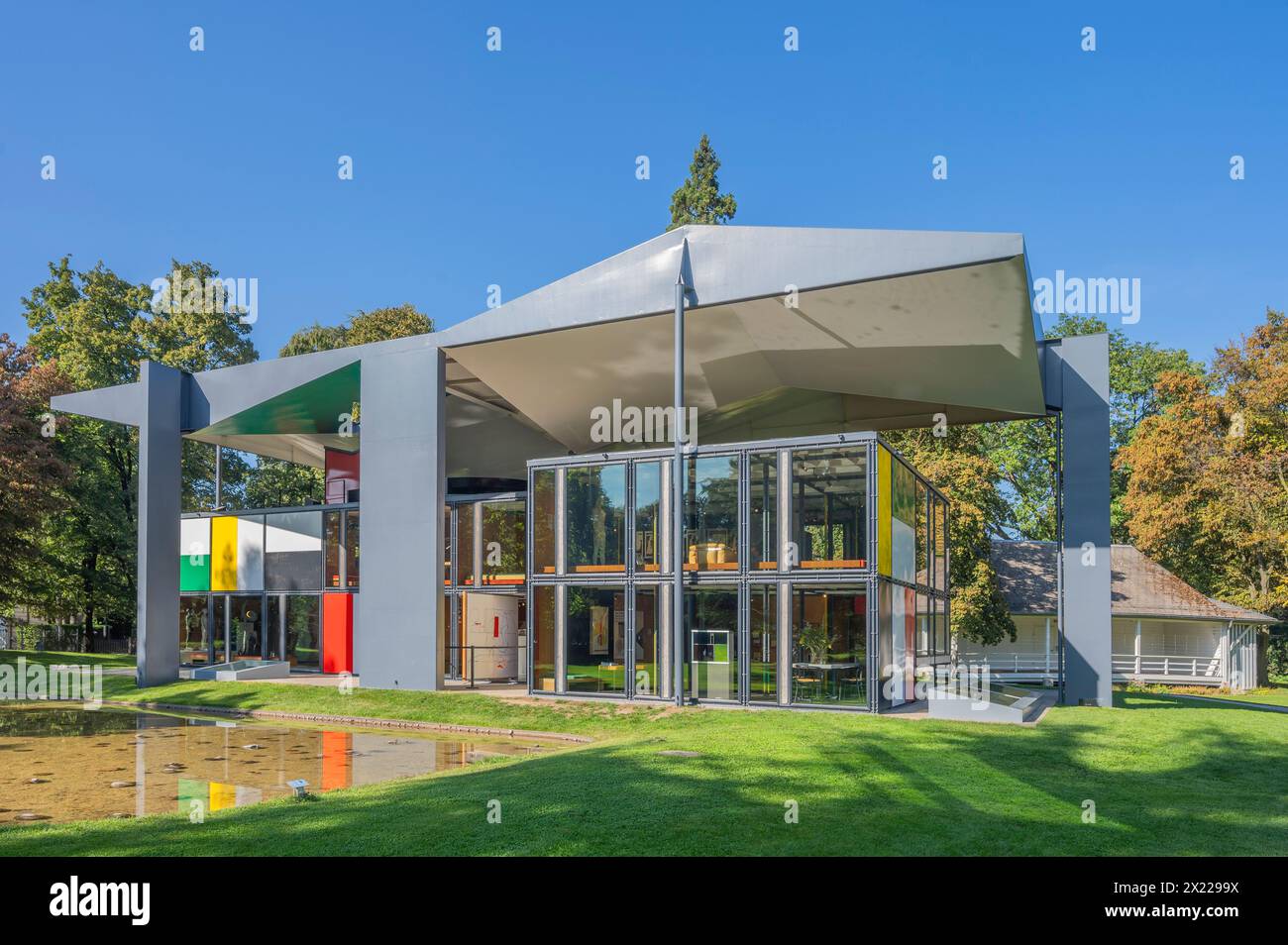 Le Corbusier Pavilion, Heidi Weber House, Zurich, Switzerland Stock ...