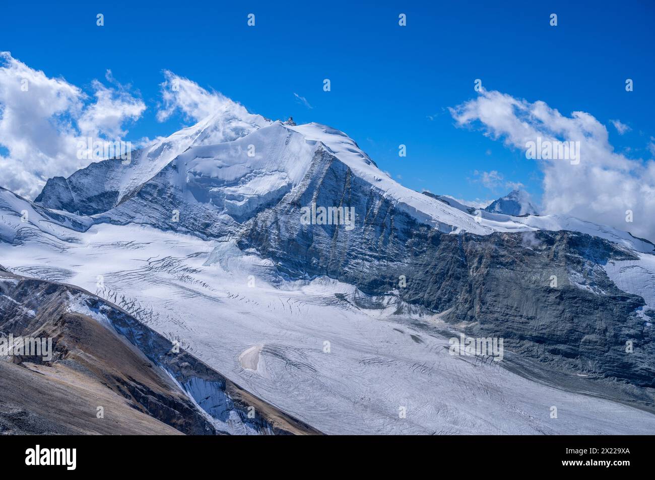 View from the climb to Barrhorn 3160 m, the highest hiking peak in ...
