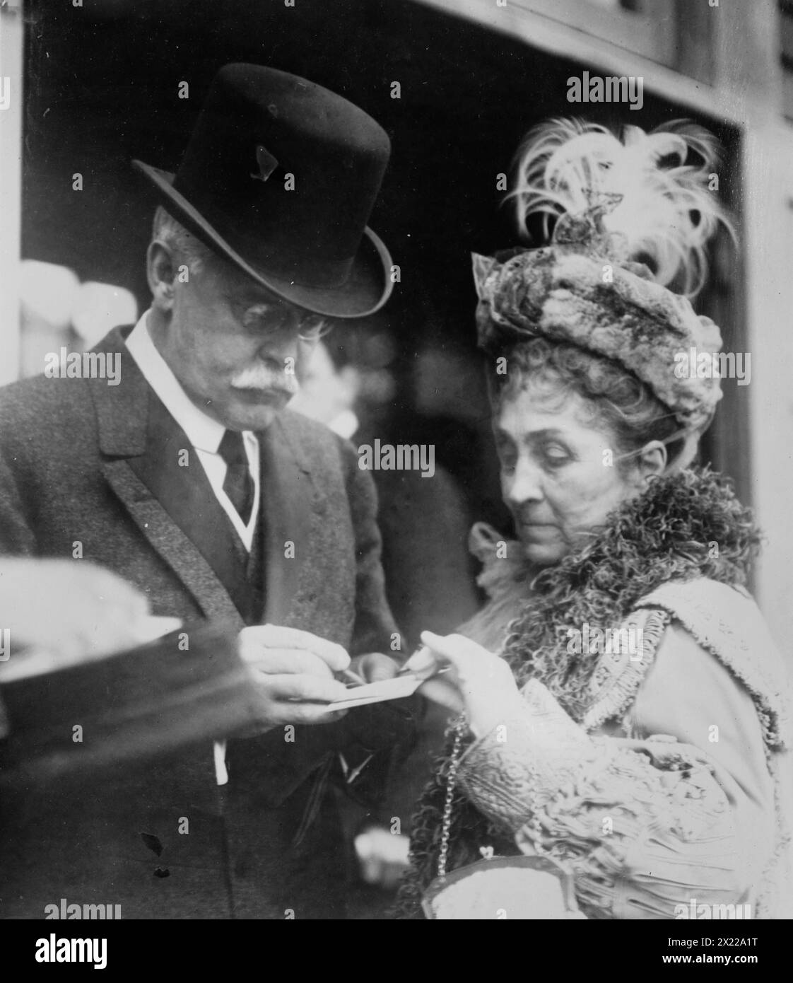 Elizabeth ide hi-res stock photography and images - Alamy