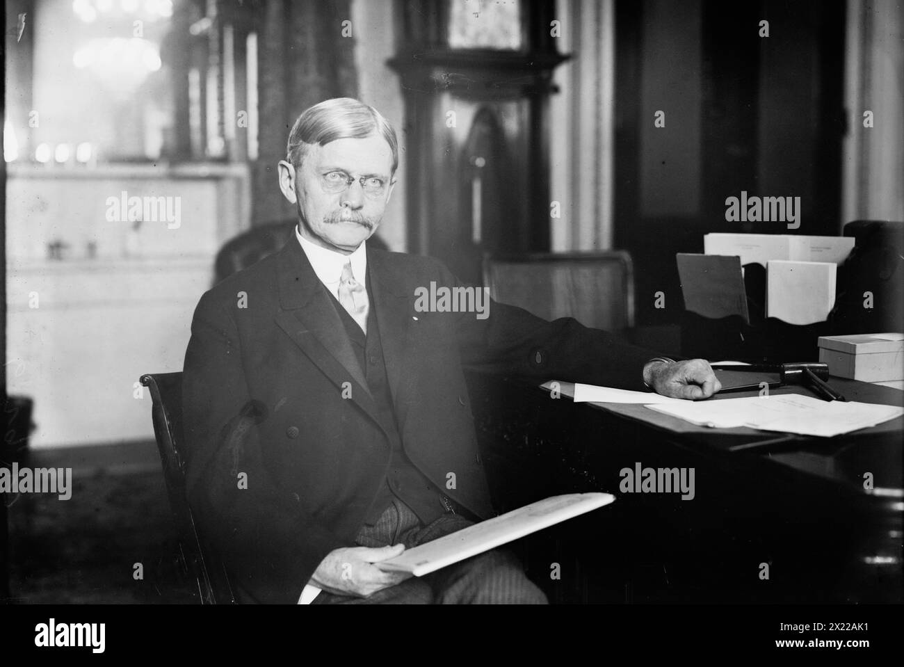 Vice Pres't. Marshall at Capitol, 1913. Shows Vice President Thomas R ...
