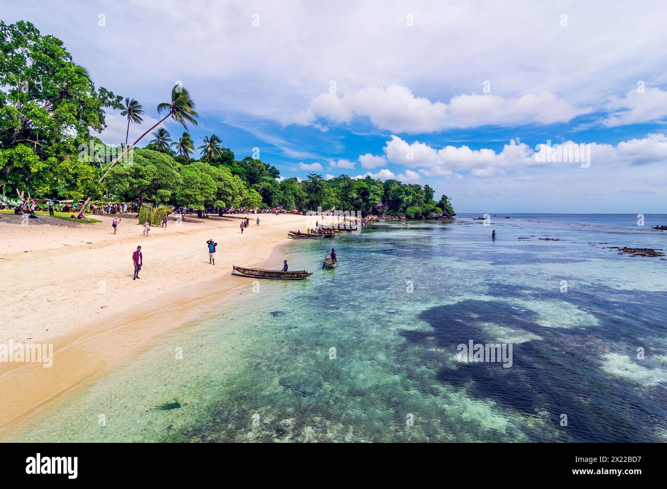 The Conflict Islands (also Conflict Atoll) an atoll in the Solomon Sea ...