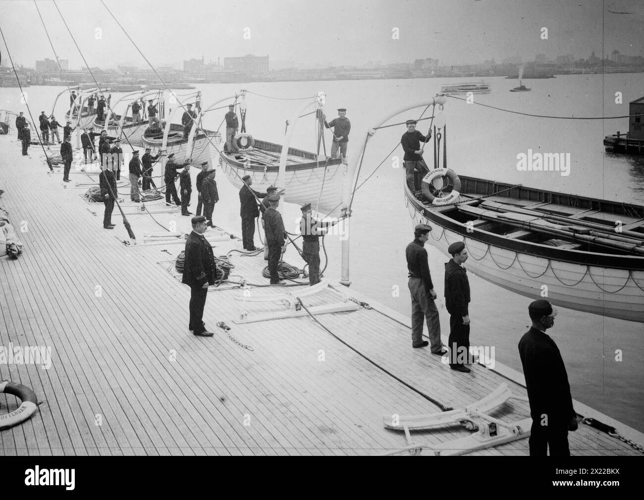 Muster drill to passenger Black and White Stock Photos & Images - Alamy