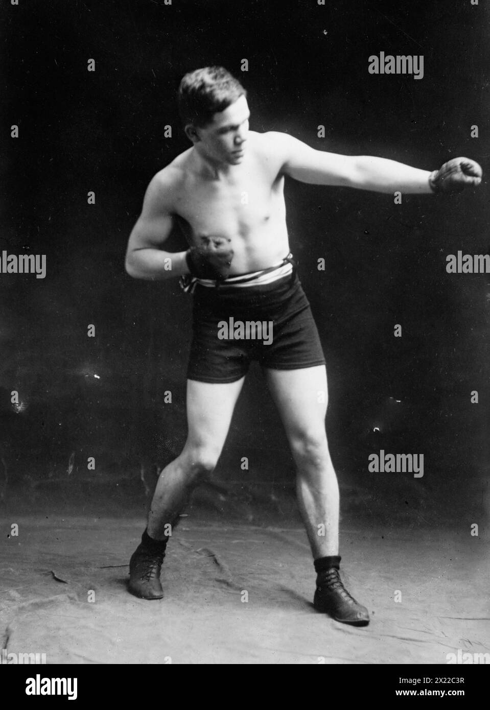 Johnny Lore, 12/6/12, 1912 Stock Photo - Alamy