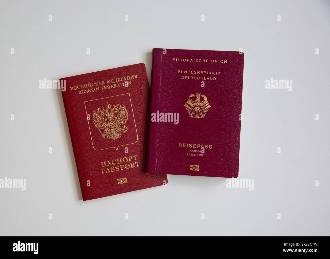 German russian border hi-res stock photography and images - Alamy