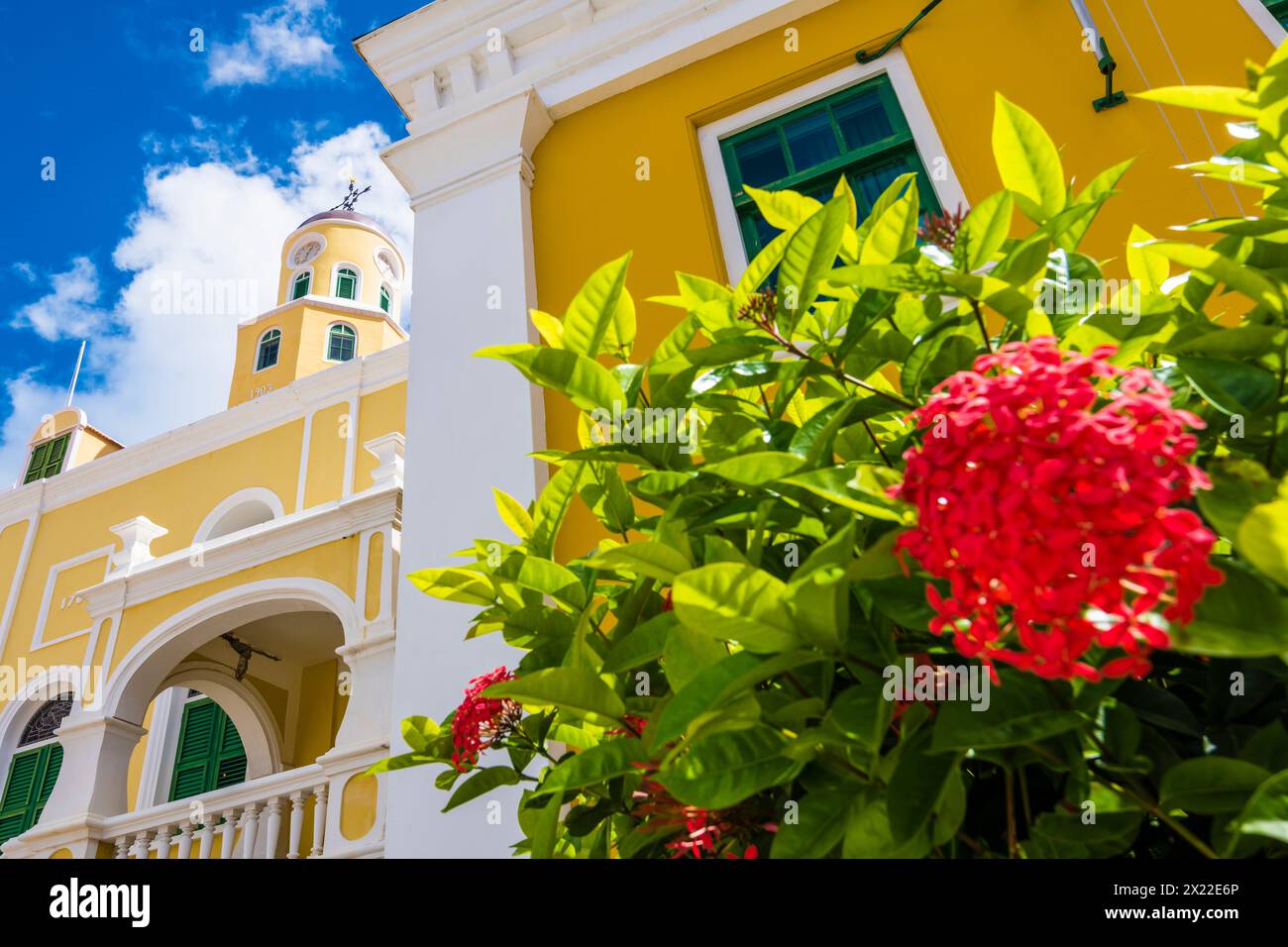 Curacao government building hi-res stock photography and images - Alamy