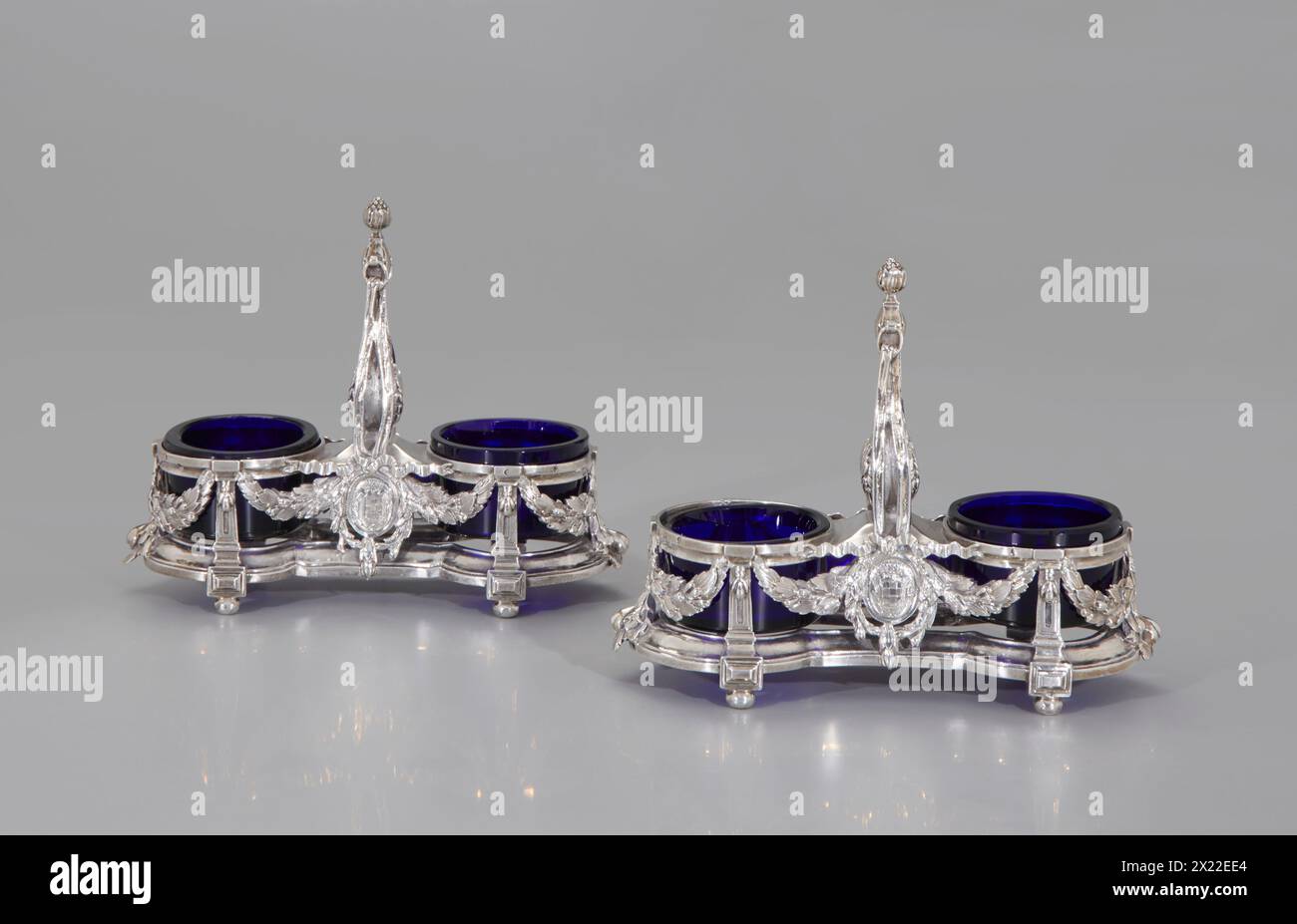 Double salt cellar hi-res stock photography and images - Alamy