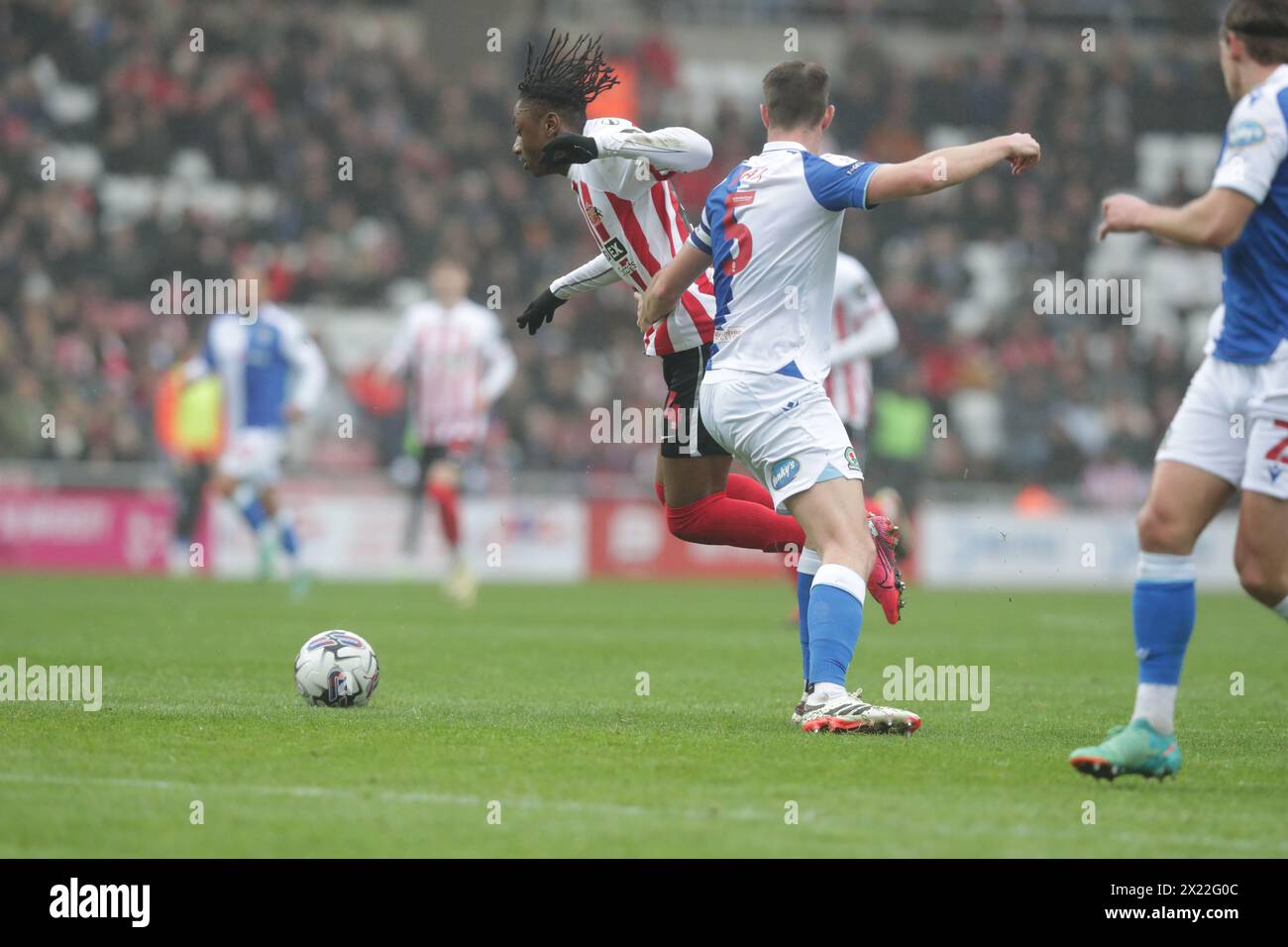 Dominic Hyam of Blackburn Rovers fouls Romaine Mundle of Sunderland ...
