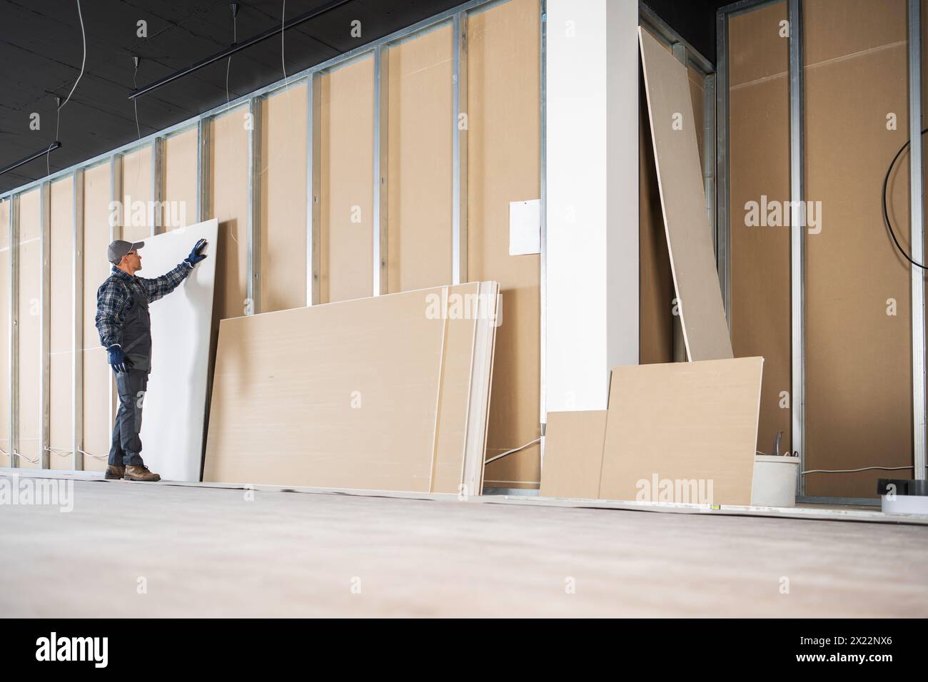 Drywall finishing hi-res stock photography and images - Alamy
