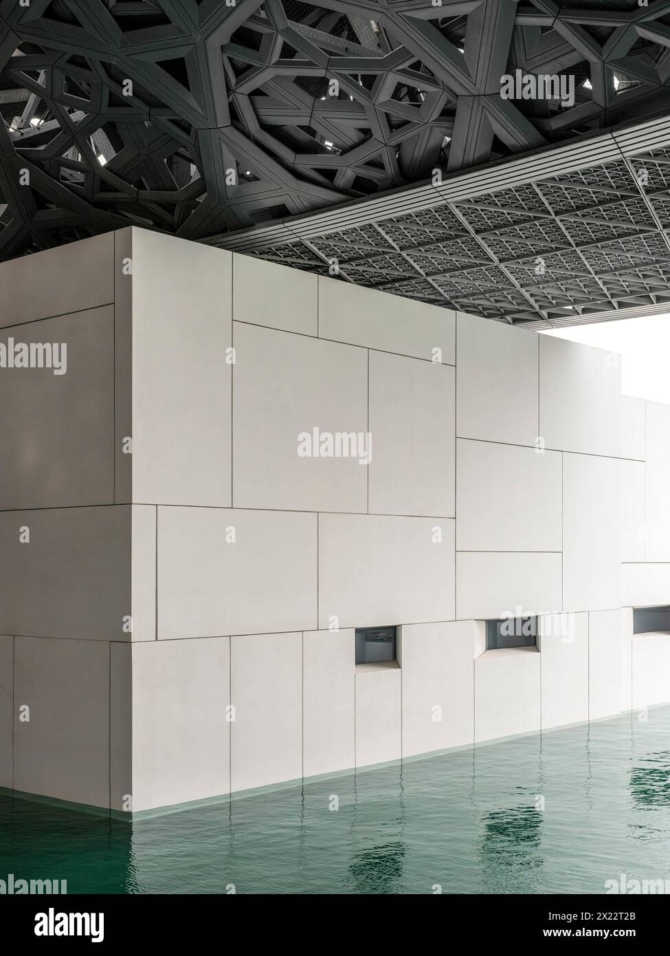 Cube-like structure underneath floating dome structure. Louvre Abu ...