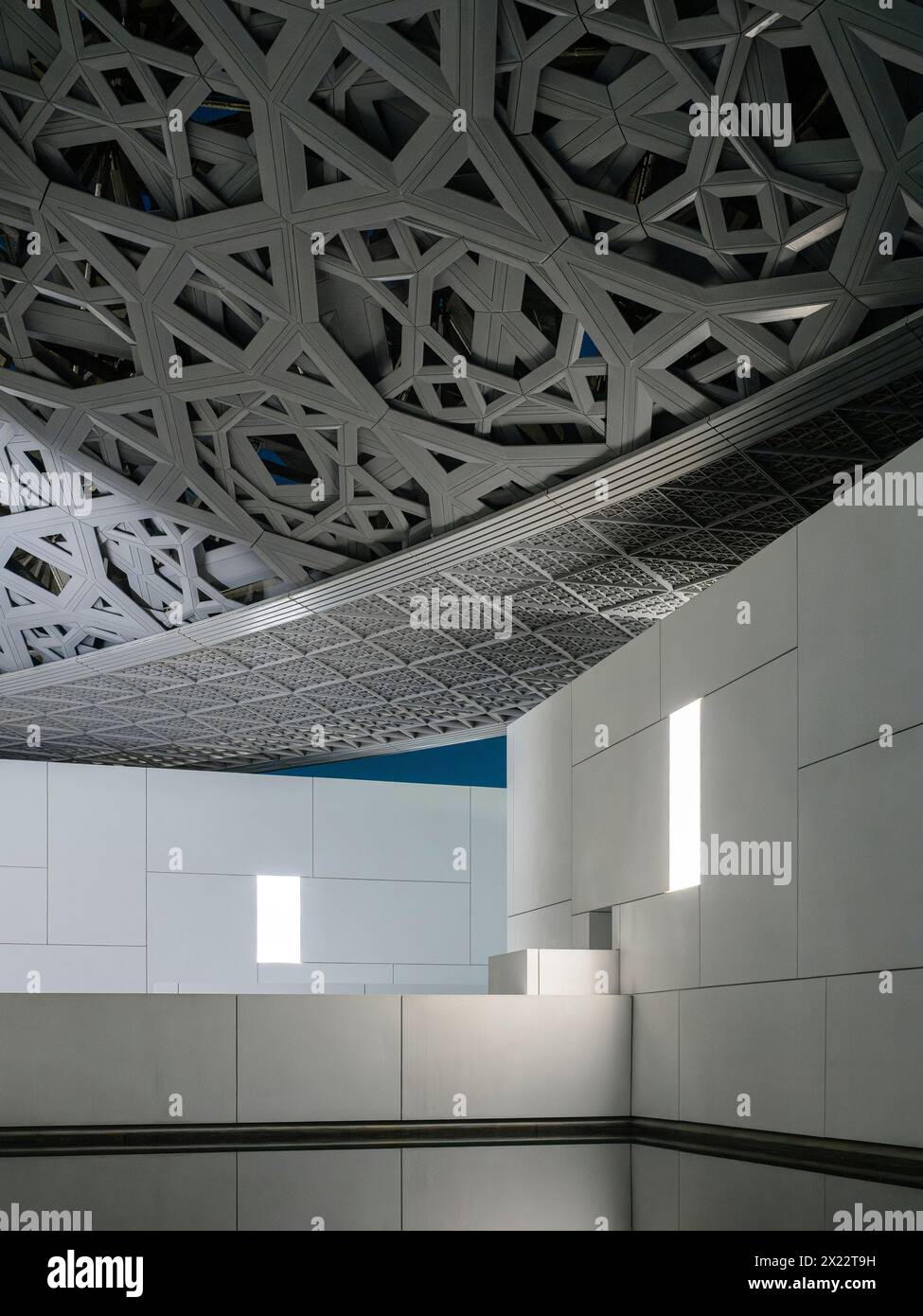 Circulation space and cube volume and dome structure hovering. Louvre ...