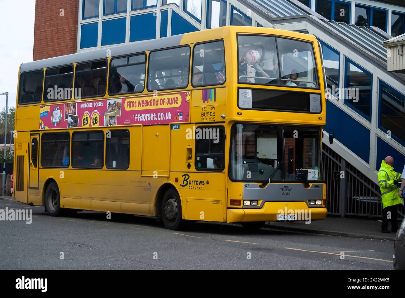 Rail replacement bus service images hi-res stock photography and images - Alamy