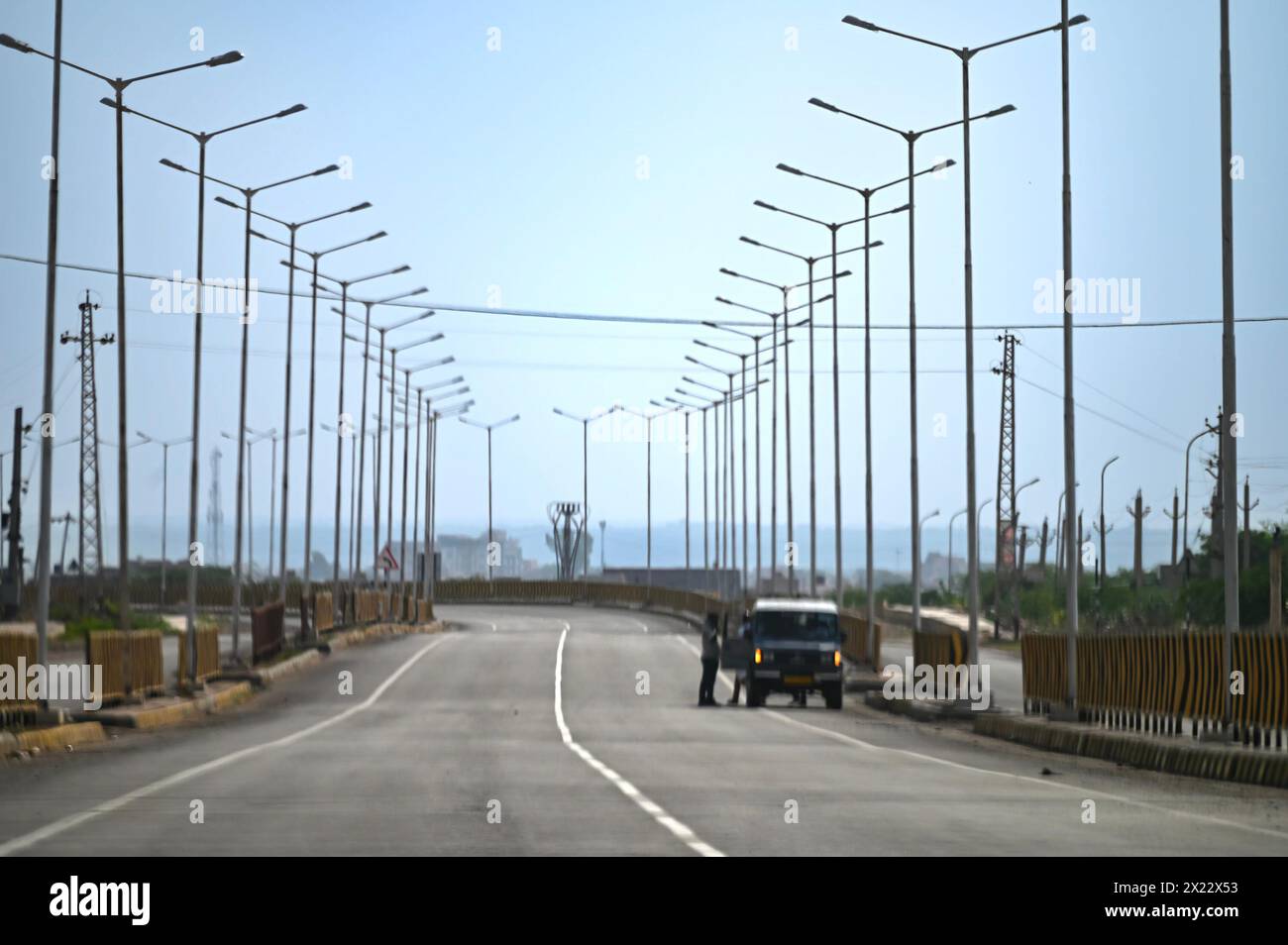 Flyover on the road connecting Jaisalmer and Jodhpur, Rajasthan, India ...