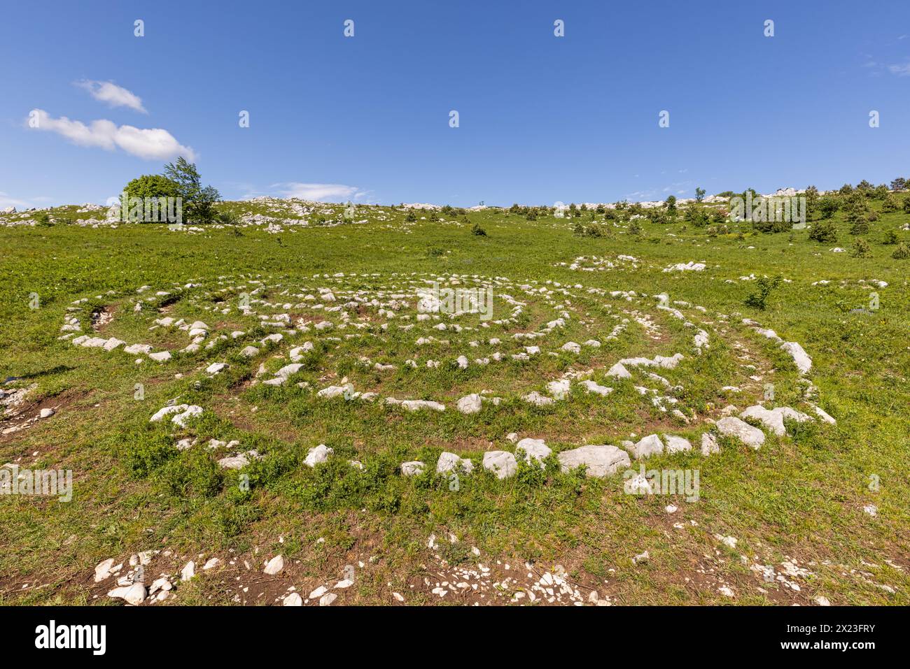 Labirinti hi-res stock photography and images - Alamy