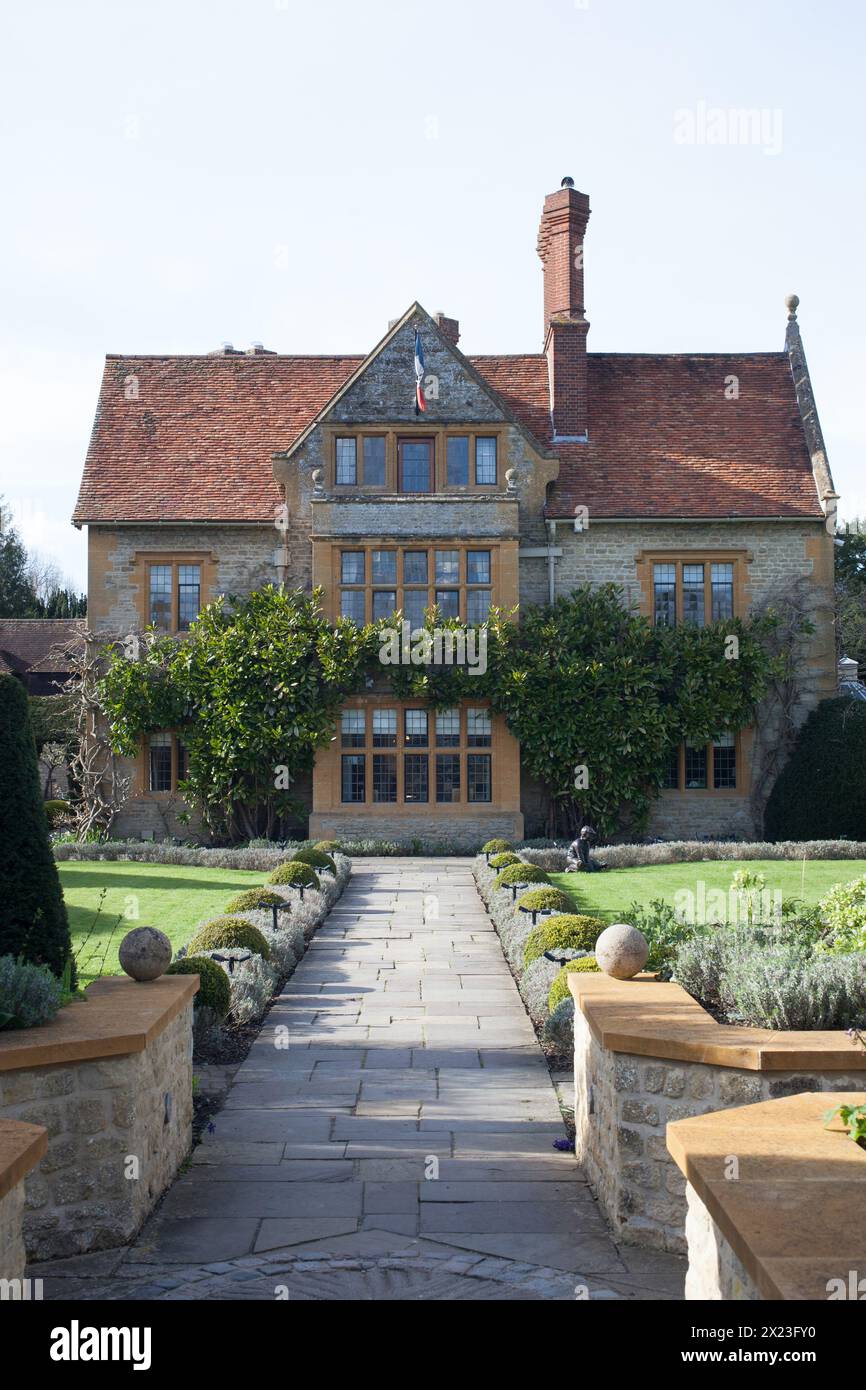 Le Manoir aux Quat Saisons restaurant in Great Milton, Oxfordshire in ...