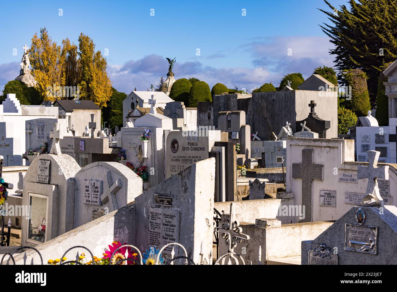 Many different graves and chapels in the architecturally interesting ...