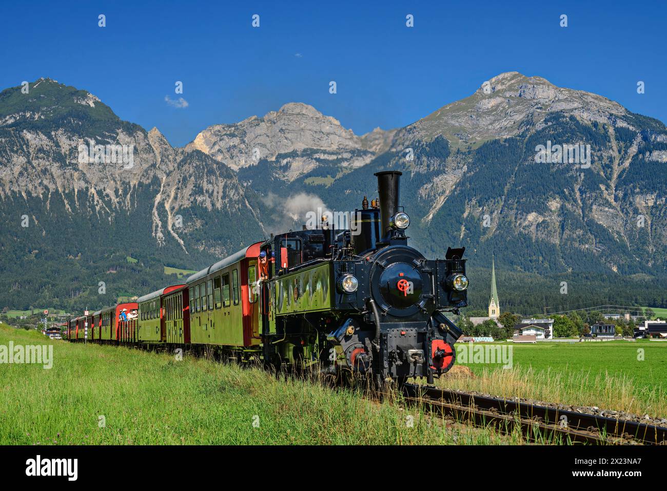 Steam locomotive of the Zillertalbahn with Rofan in the background ...
