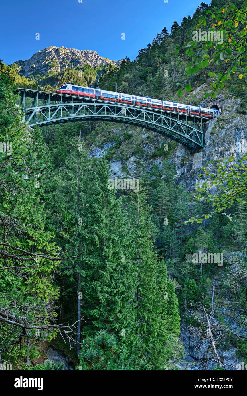 Train runs over Schlossbachklamm Viaduct, Karwendelbahn, Mittenwaldbahn ...