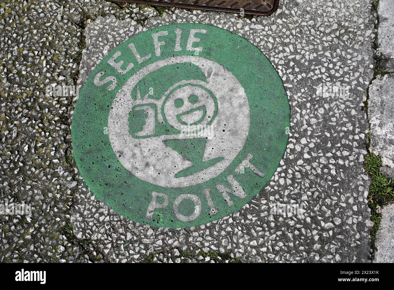Selfie point hi-res stock photography and images - Alamy