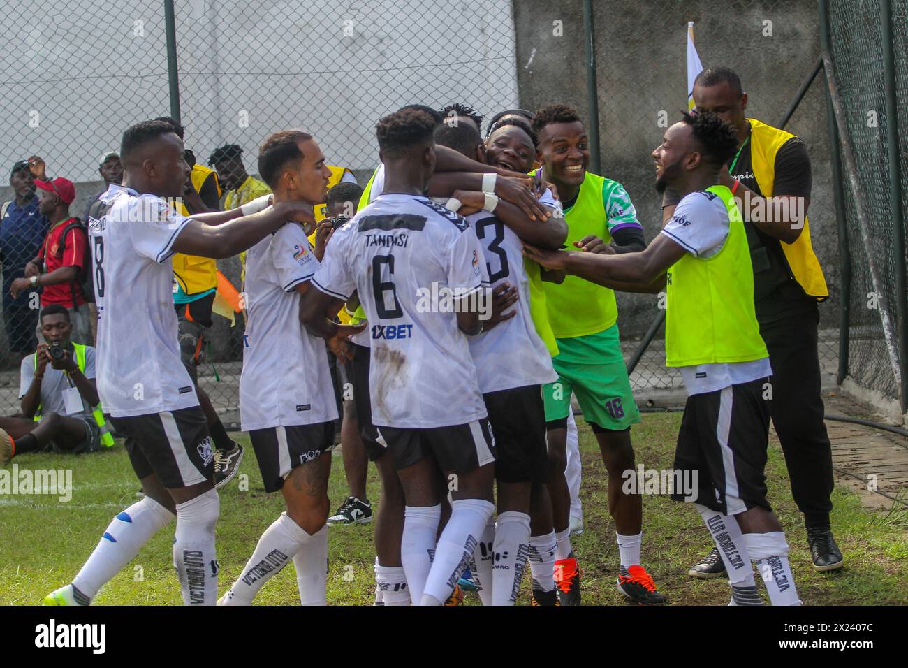 DOUALA, CAMEROON - APRIL 18: Victoria United Fc during the Cameroon ...
