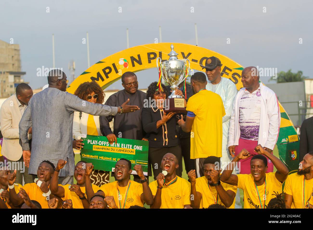 DOUALA, CAMEROON - APRIL 18: Victoria United Fc won the Elite one ...
