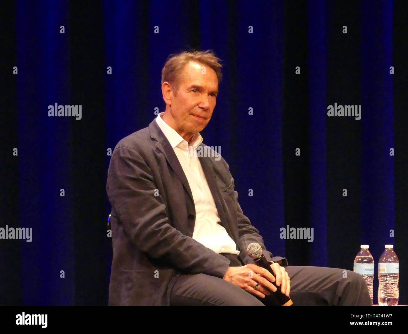 Jeff koons a private portrait hi-res stock photography and images - Alamy