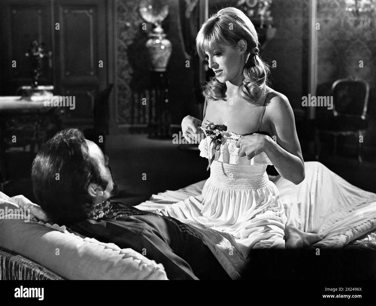 Nathalie delon 1970s hi-res stock photography and images - Alamy