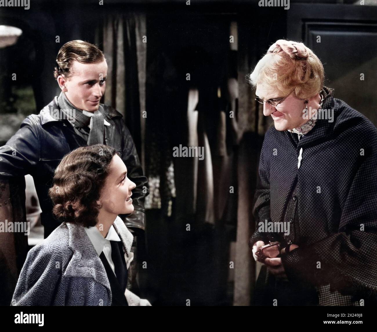 Frank Lawton, Maureen O'Sullivan, Lionel Barrymore, on-set of the film ...