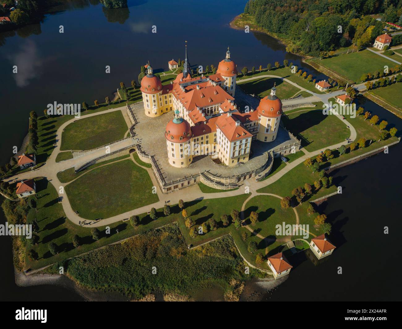 Moritzburg castle aerial hi-res stock photography and images - Alamy