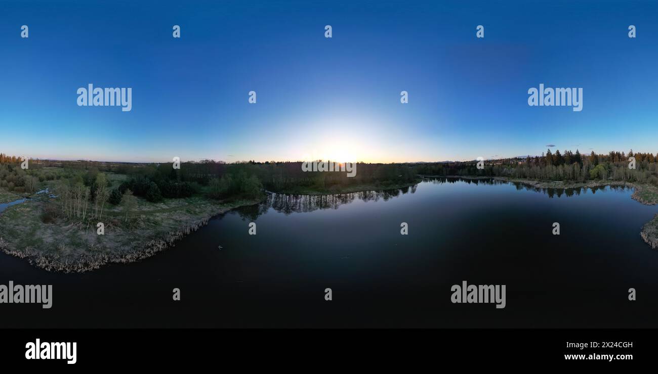 Aerial 360 Panorama of Lake and trees in suburban city Stock Photo - Alamy