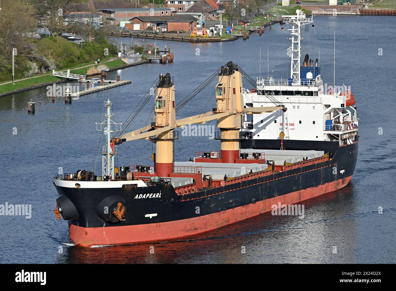 Bulkcarrier hi-res stock photography and images - Alamy