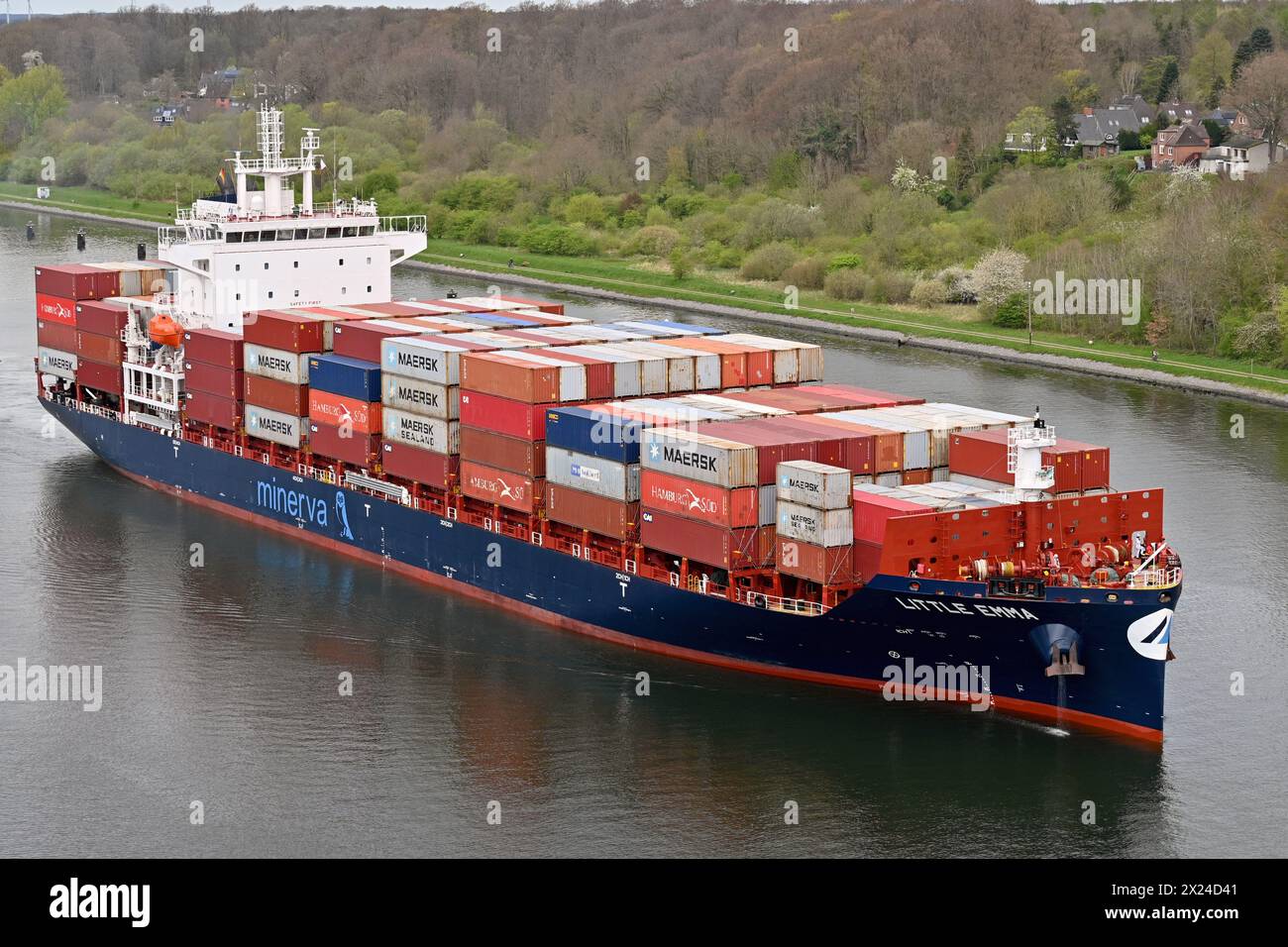 Little emma hi-res stock photography and images - Alamy