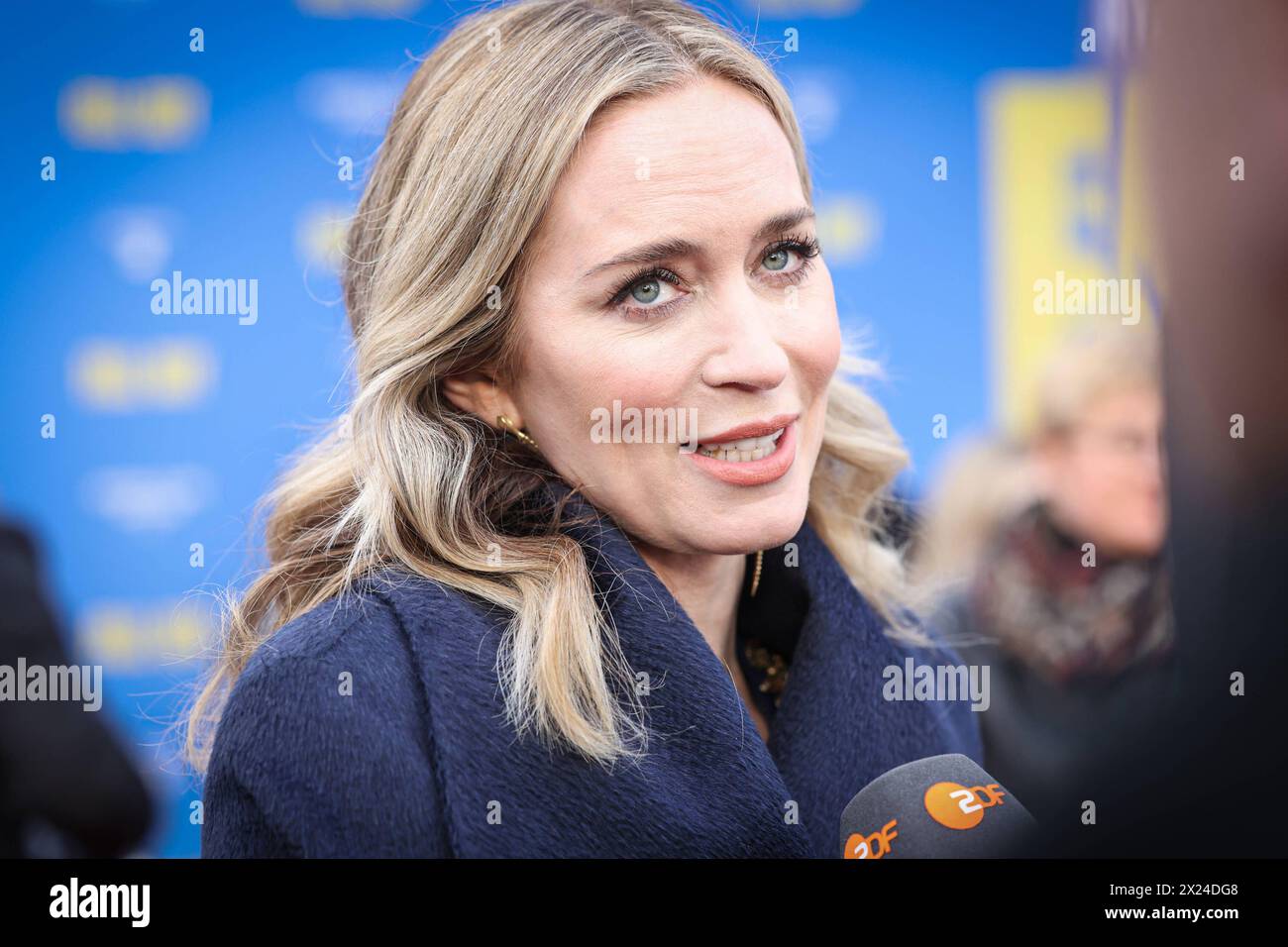 Europapremiere FALL GUY Emily Blunt im TV Interview Europapremiere von ...