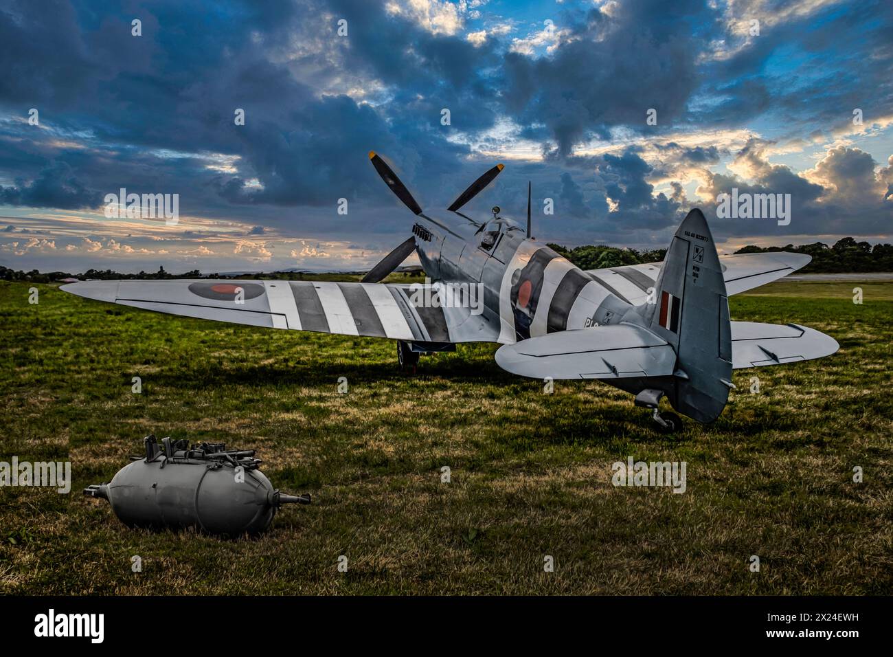 World War Two Spitfire. Photo recon Mark 11 in D-Day Markings Stock ...