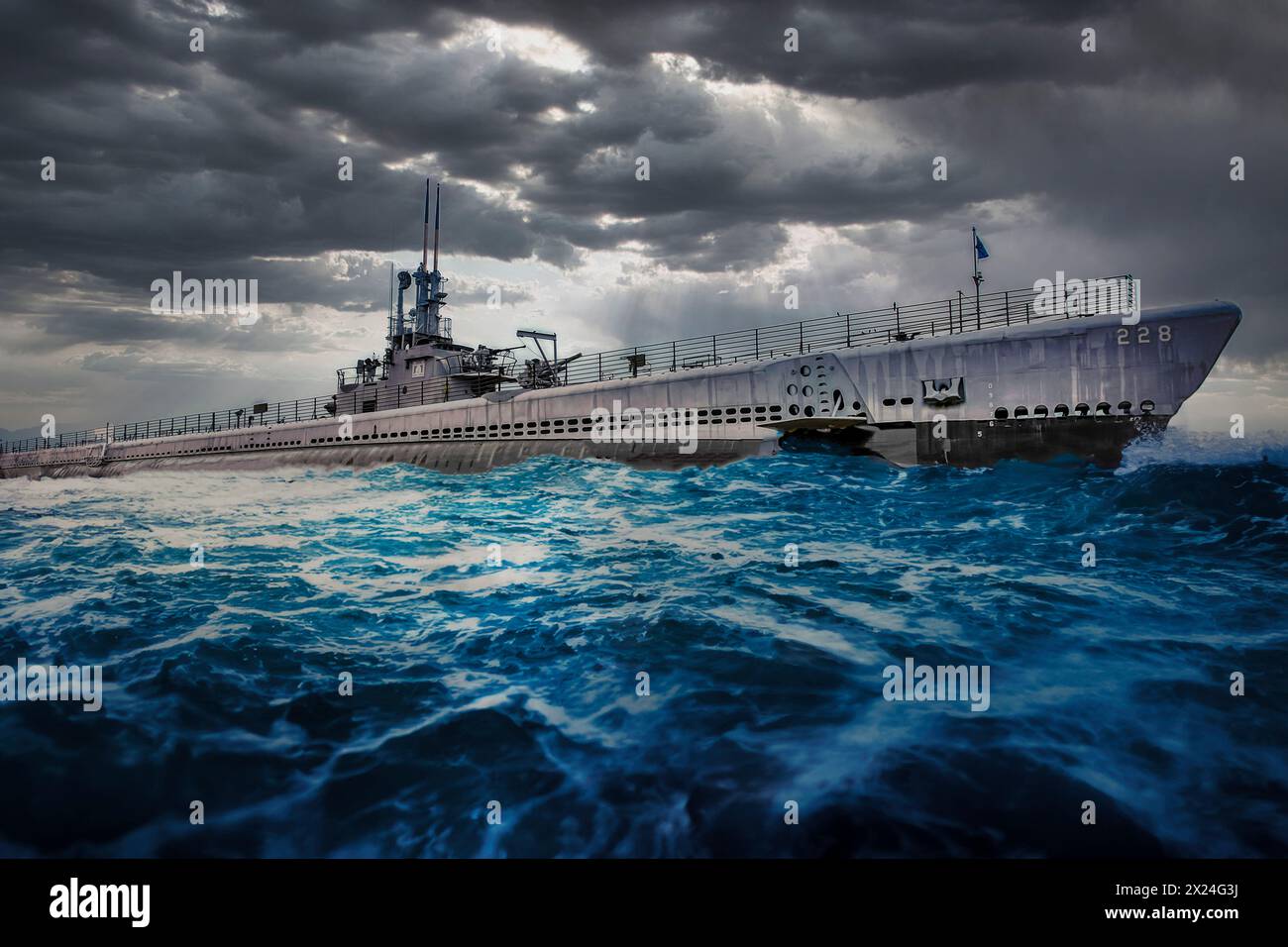 The Submarine USS Drum (SS-228) at the USS Alabama Memorial Park in ...