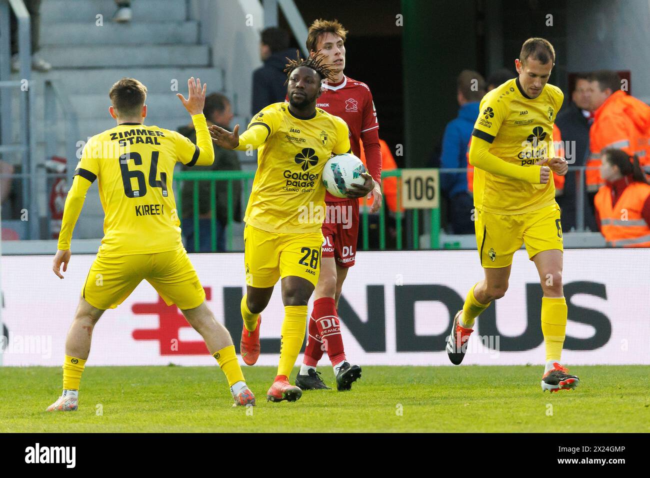 Waregem, Belgium. 19th Apr, 2024. Lierse's Eric Ocansey celebrates ...
