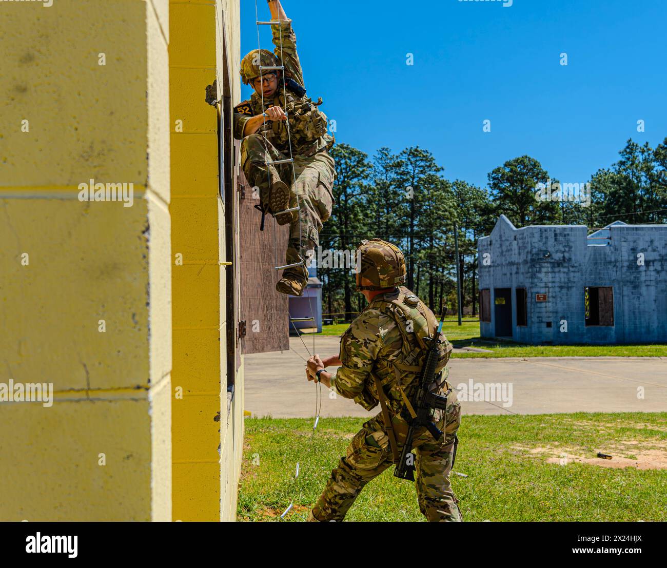 U.S. Army Soldiers Capt. Joseph Karsonovich and Capt. Michael Callas ...