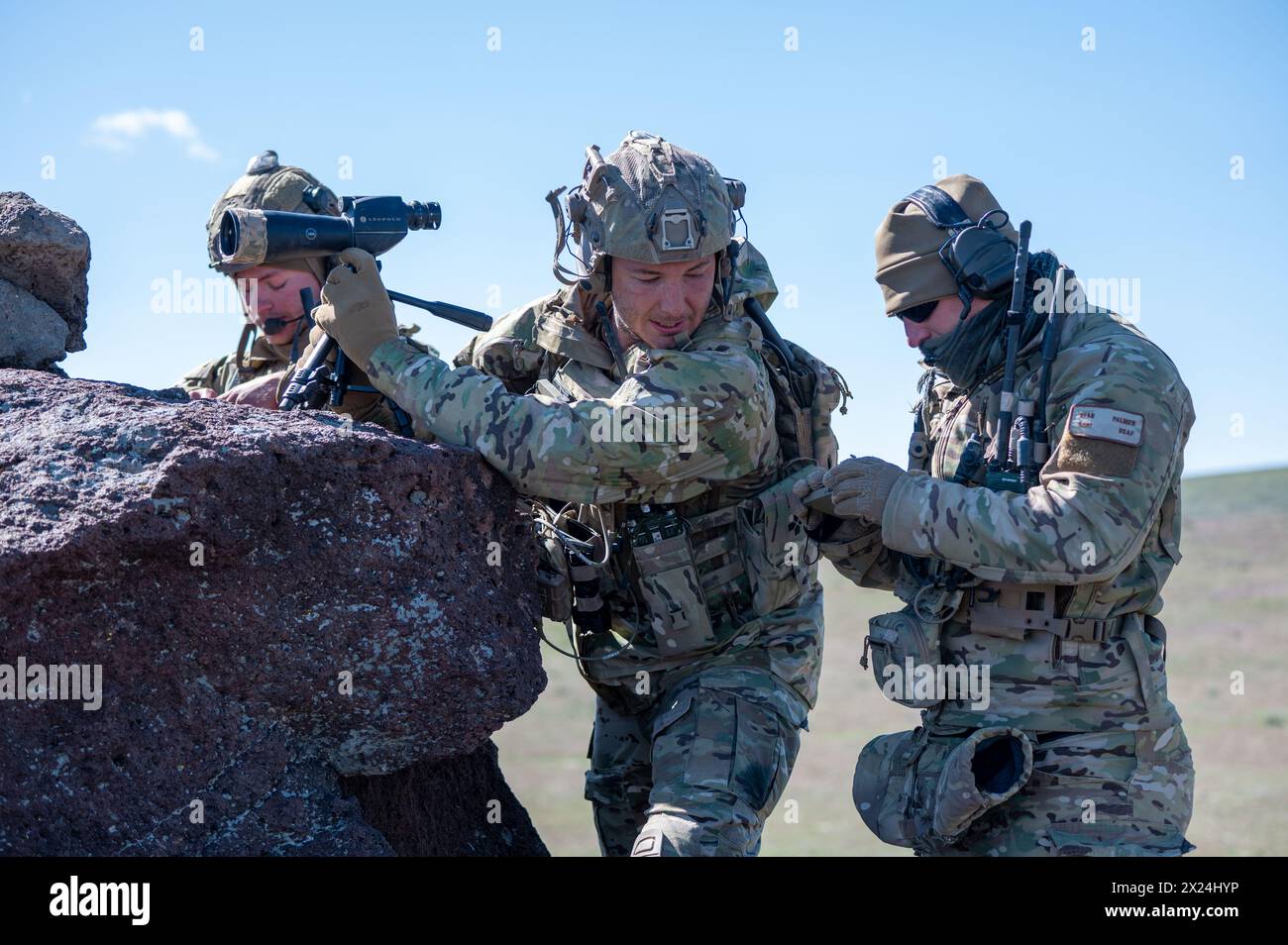U.S. Air Force Joint Terminal Attack Controller Airmen observe and plot ...