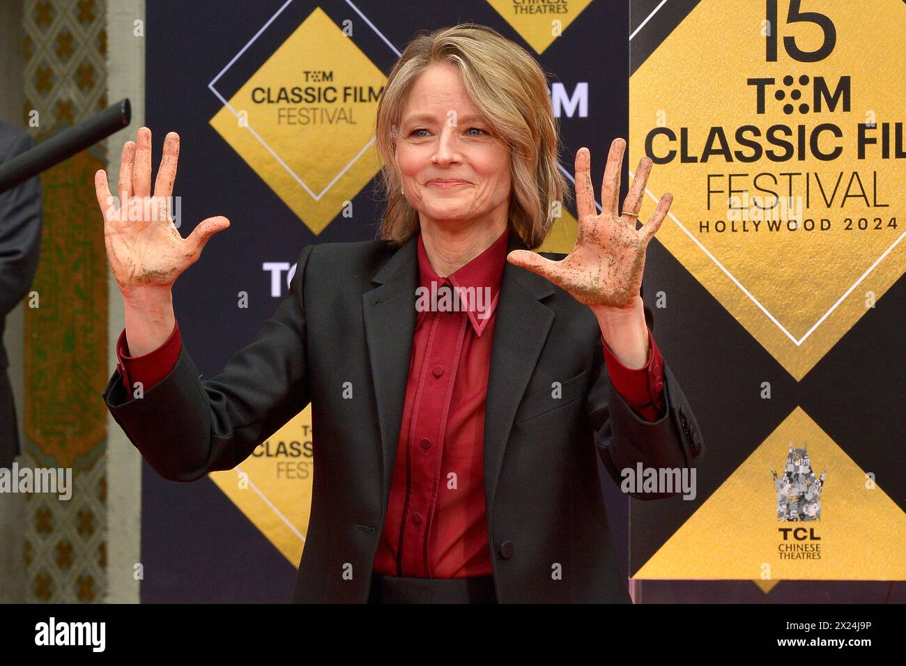 Jodie Foster bei der Hand and Footprints Ceremony am TCL Chinese ...