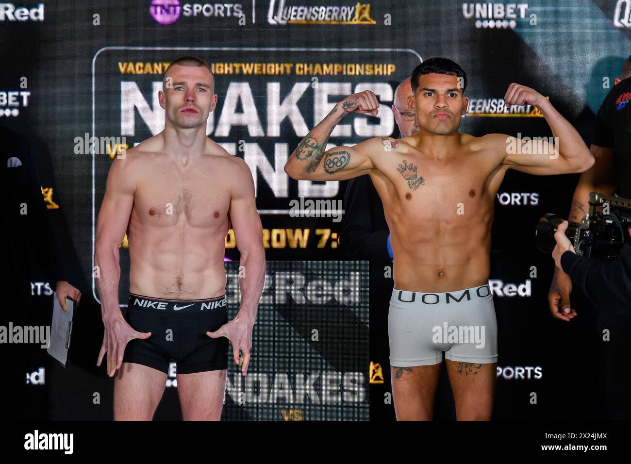 LONDON, UNITED KINGDOM. 19 Apr, 2024. Andrew Cain (left) and Darwin Martinez (right) during ...