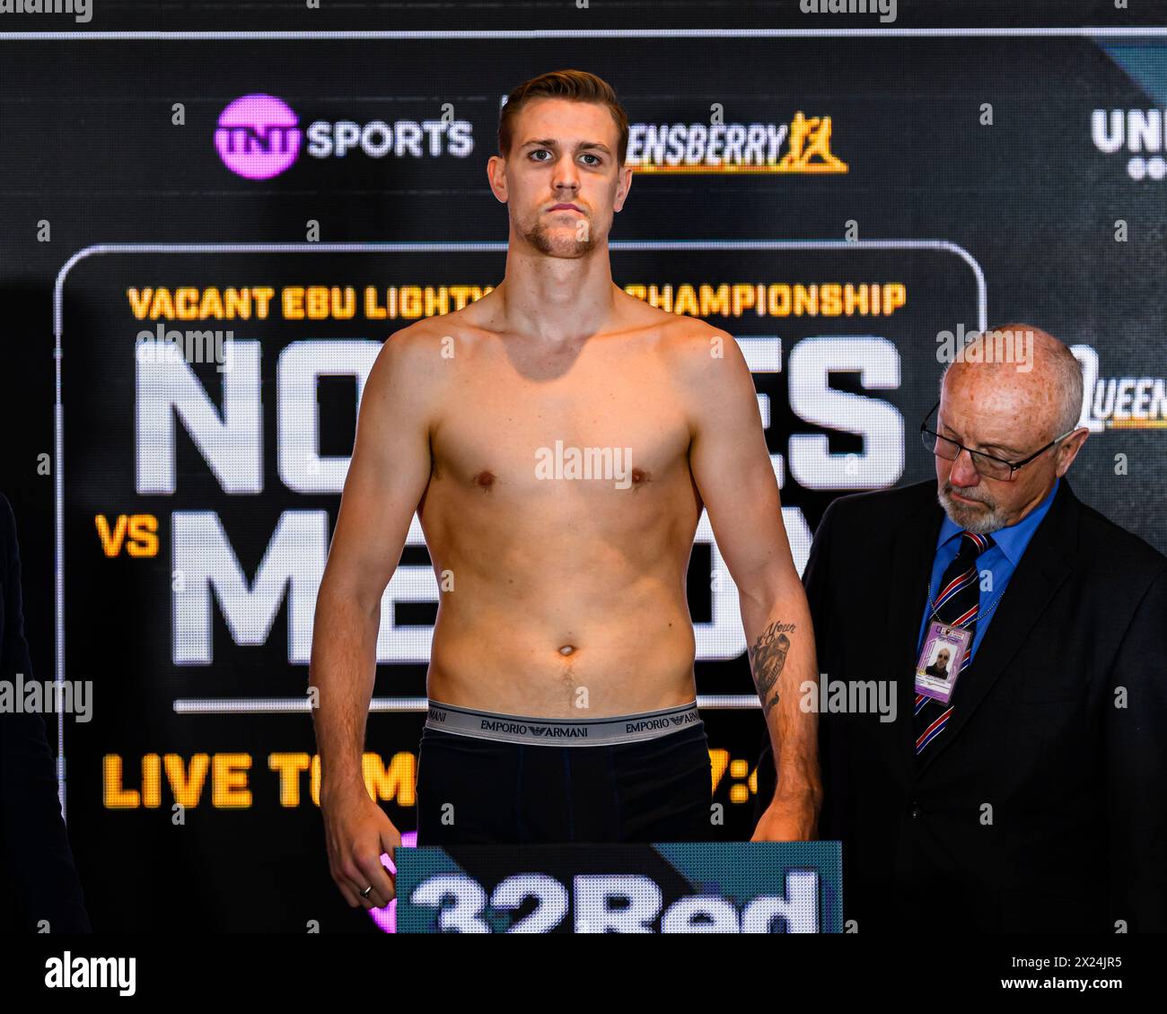 Hyatt hotel check in hi-res stock photography and images - Alamy