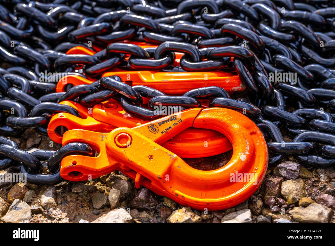 Schwere haken hi-res stock photography and images - Alamy