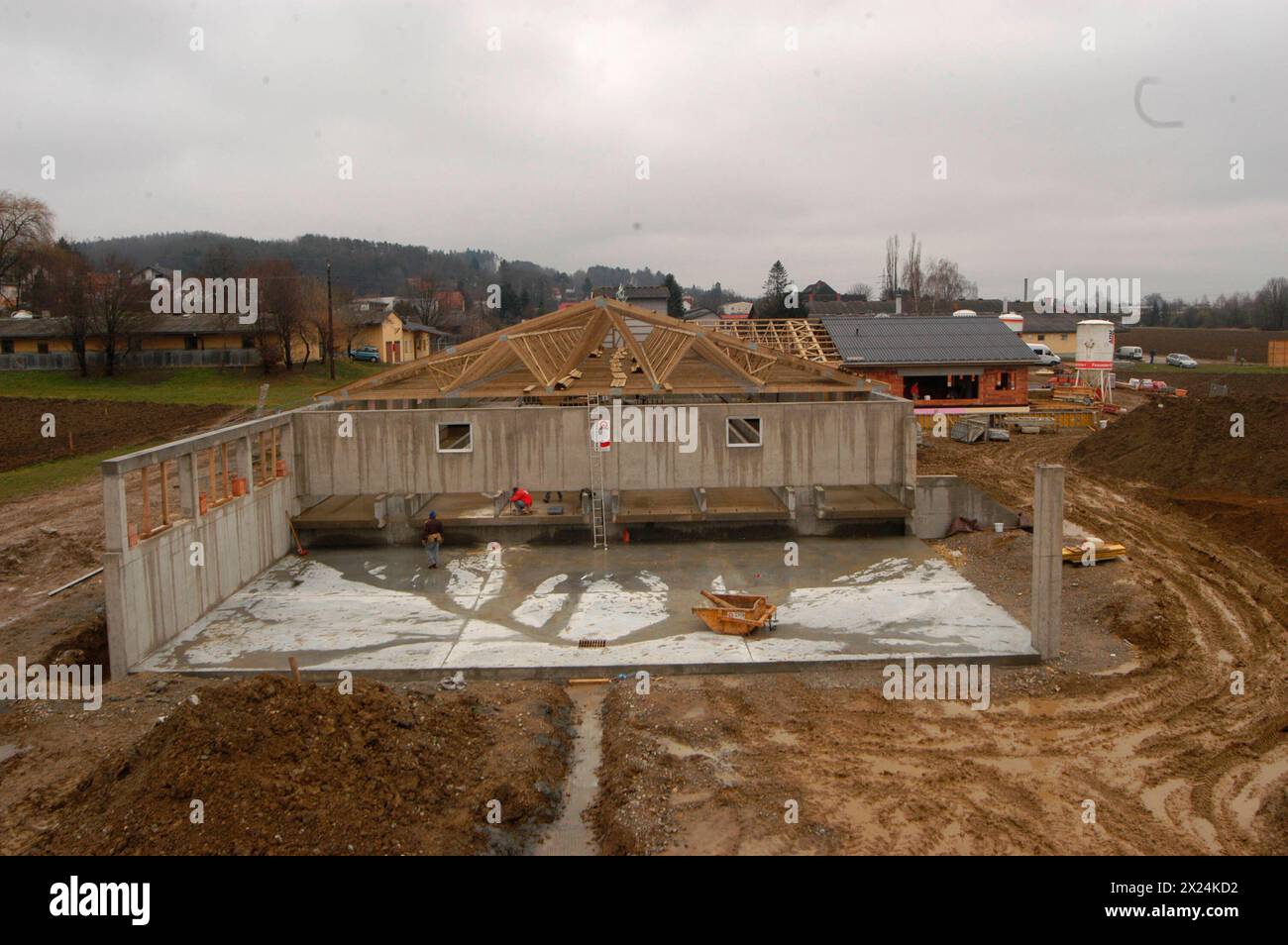 concrete engineering or concrete construction, building architecture in ...